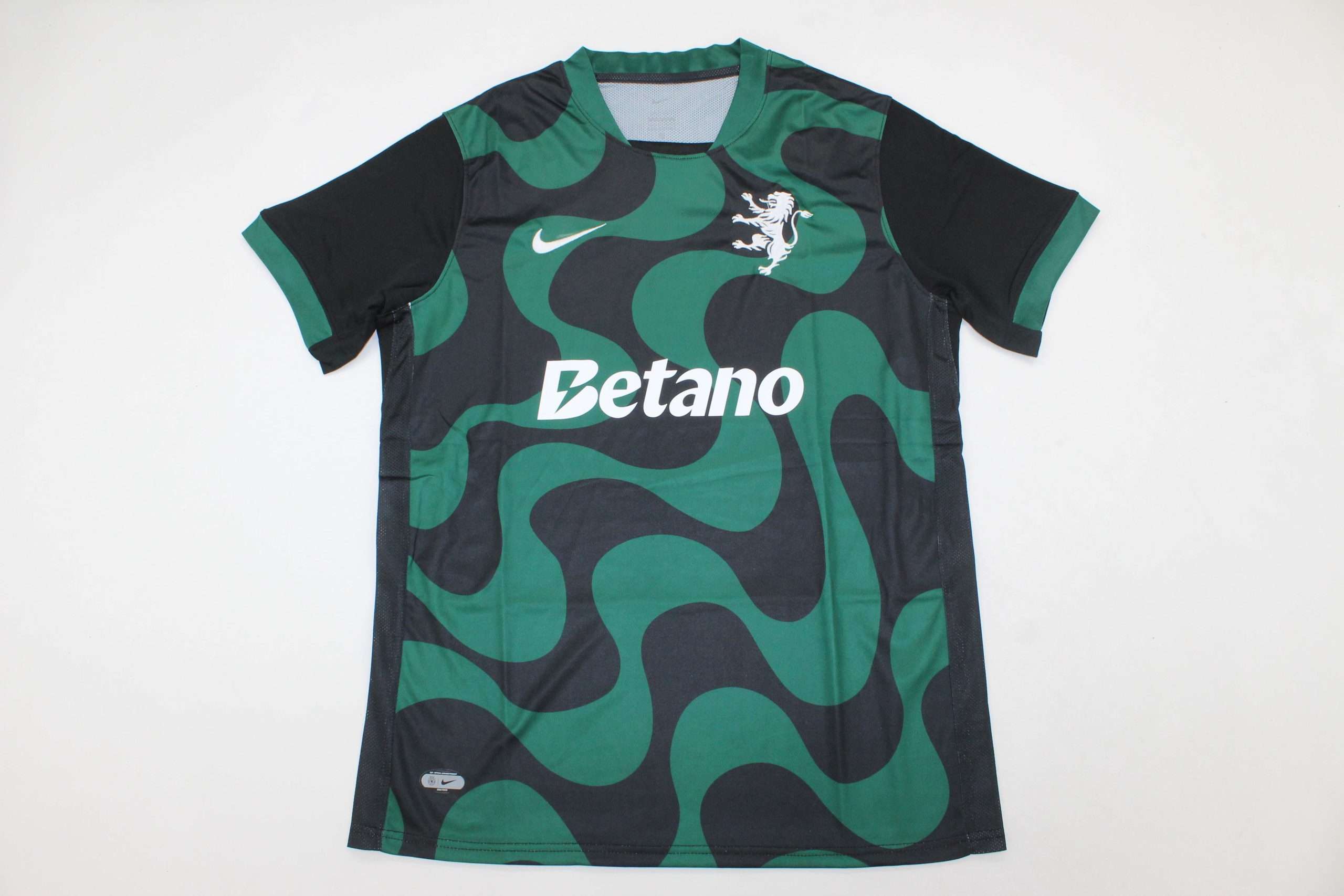Sporting Lisbon 2025-2026 3rd Jersey | Legends Gallery